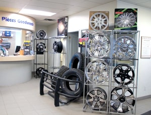 Un des plus vieux concessionnaires GM au pays - Affaires automobiles